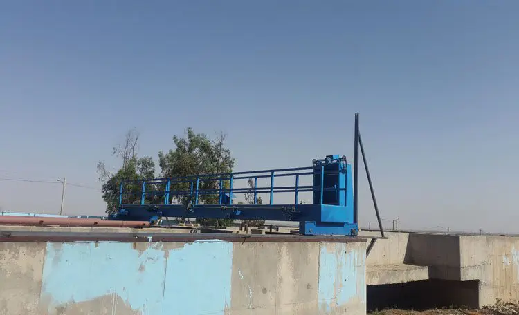 Half bridge sludge scraper - Asayesh Afza Imen